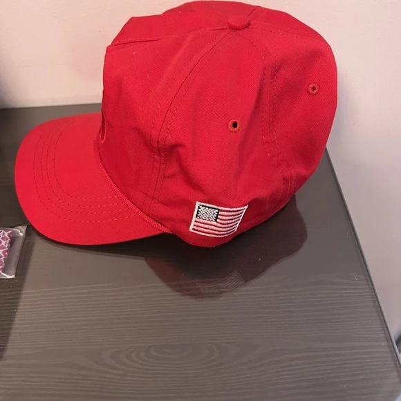 cali fame | Accessories | Authentic Donald Trump Califame 45 Red ...